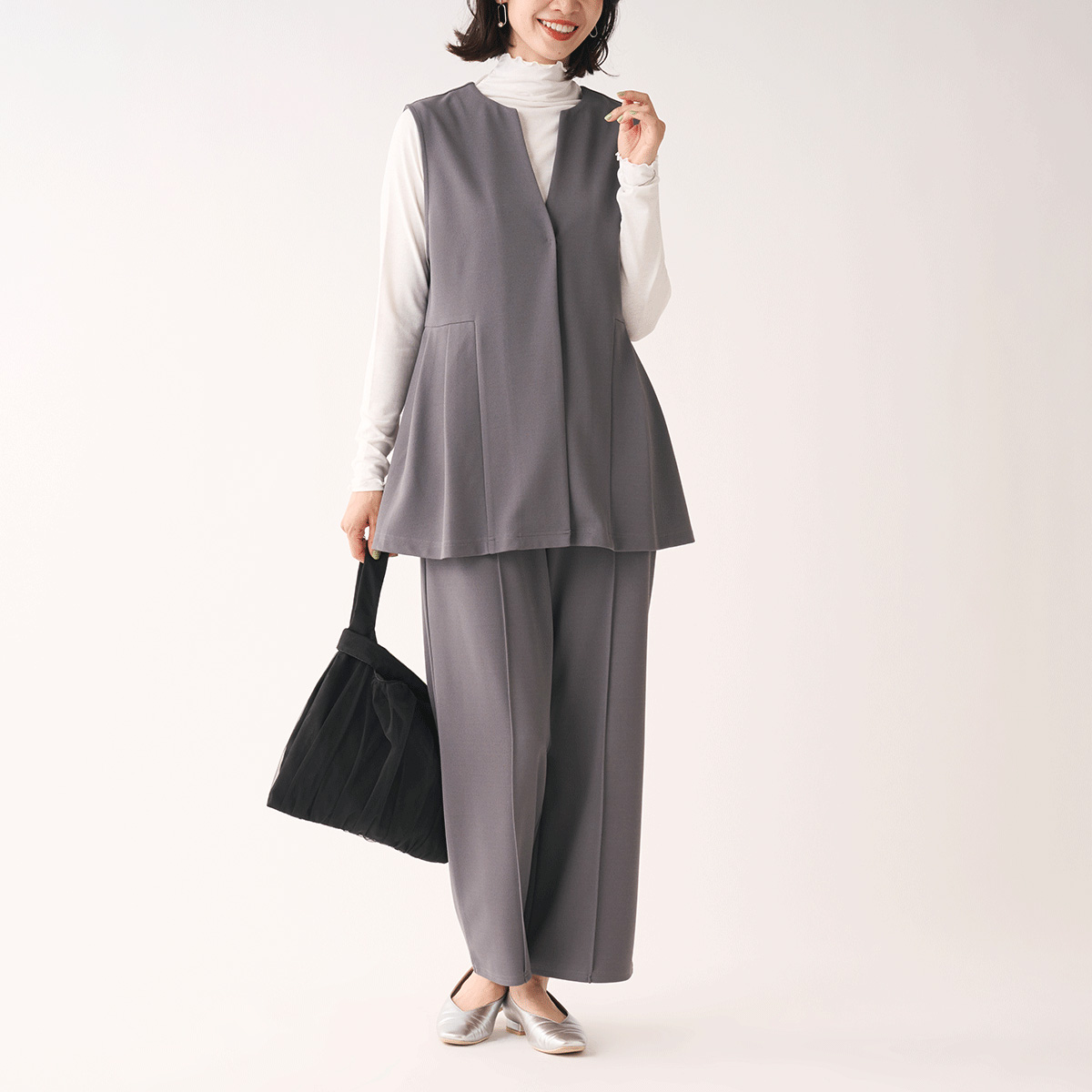 【SHOP NEWS】2F KEYUCA 着心地ラクなのにキレイ見え！ストレッチポンチシリーズが登場！ | インフォメーション | 枚方T-SITE | 蔦屋書店を中核とした生活提案型商業施設